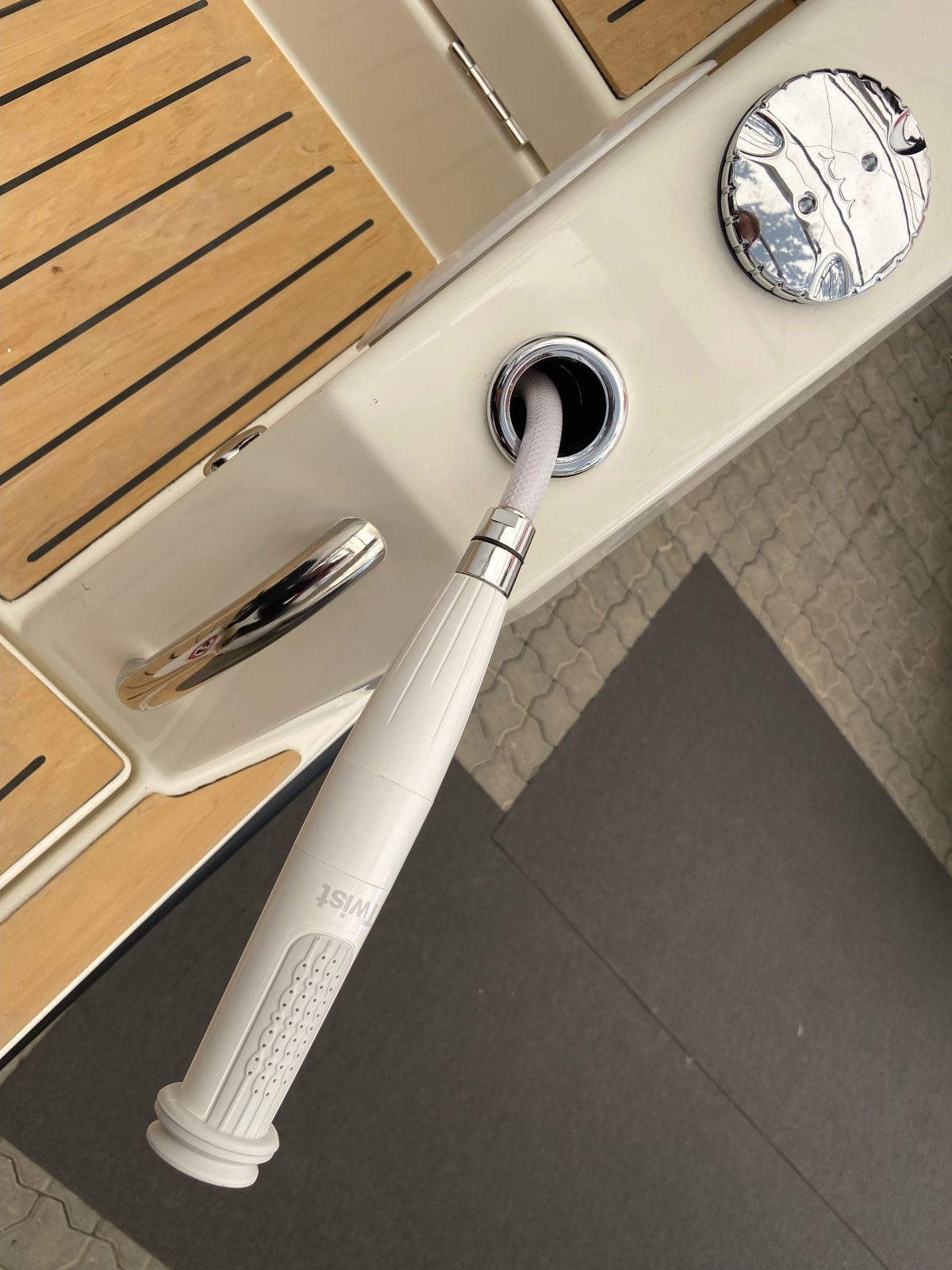 Quicksilver ACTIV 805 Cruiser, Mercury F250 V8 Verado | Fynbo Marine